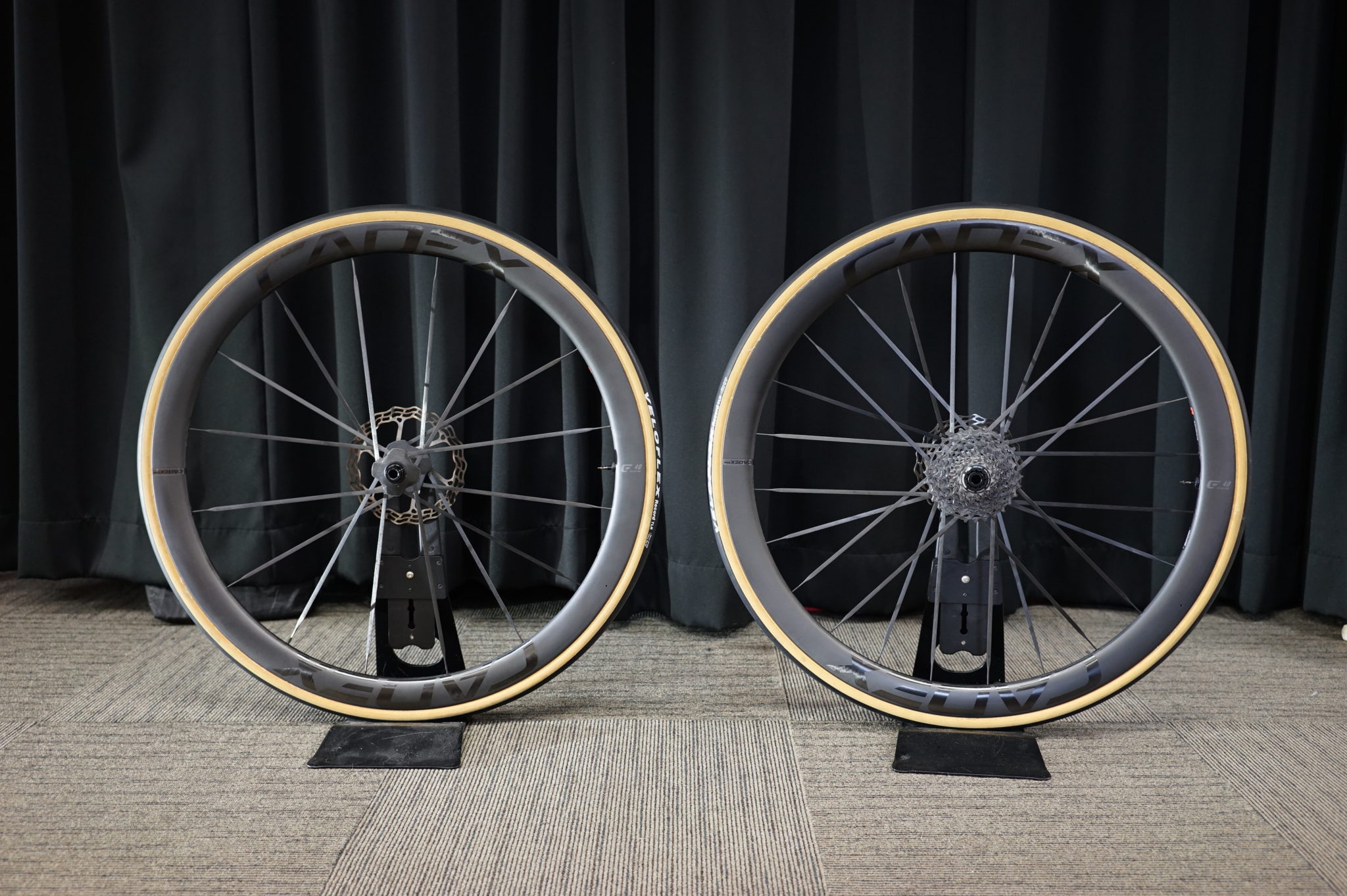 クラス最上級のエアロを、CADEX史上最軽量で実現する、究極の決戦ホイール！CADEX MAX 40 Disc Tubeless | お知らせ ...